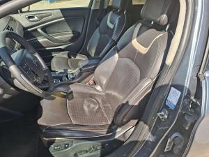 Pelēks Citroen C5 2010 Plungė, ar dzinēja tilpumu 2.00 L un nobraukumu 387 tūkst. km par 1500 €, foto 18 vietnē AUTOMOTO.COM.LV