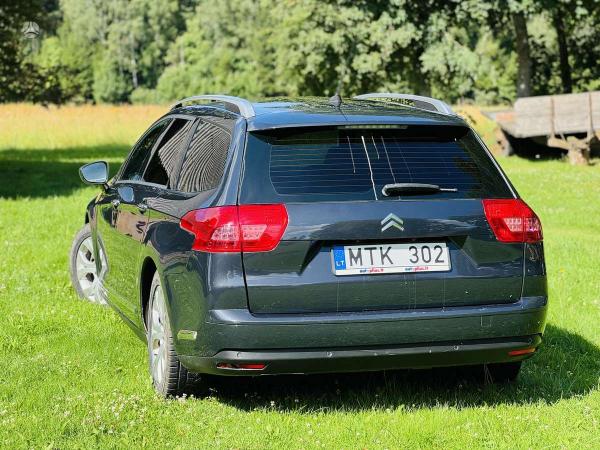 Grey Citroen C5 2010 in Utena, with an engine capacity of 2.00 L and mileage of 323 thousand km for 2000 €, photo 3 on AUTOMOTO.COM.LV