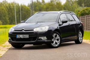 Pelēks Citroen C5 2010 Jelgava, ar dzinēja tilpumu 2.00 L un nobraukumu 230 tūkst. km par 2900 €, foto 4 vietnē AUTOMOTO.COM.LV