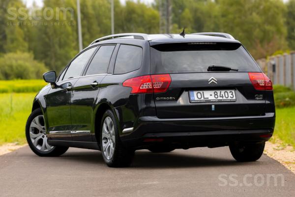 Pelēks Citroen C5 2010 Jelgava, ar dzinēja tilpumu 2.00 L un nobraukumu 230 tūkst. km par 2900 €, foto 6 vietnē AUTOMOTO.COM.LV