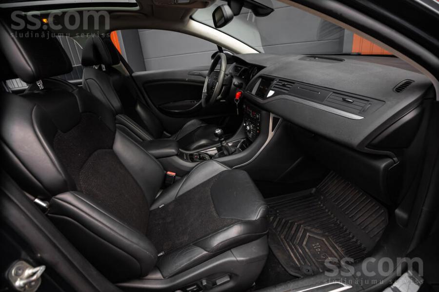 Pelēks Citroen C5 2010 Jelgava, ar dzinēja tilpumu 2.00 L un nobraukumu 230 tūkst. km par 2900 €, foto 9 vietnē AUTOMOTO.COM.LV