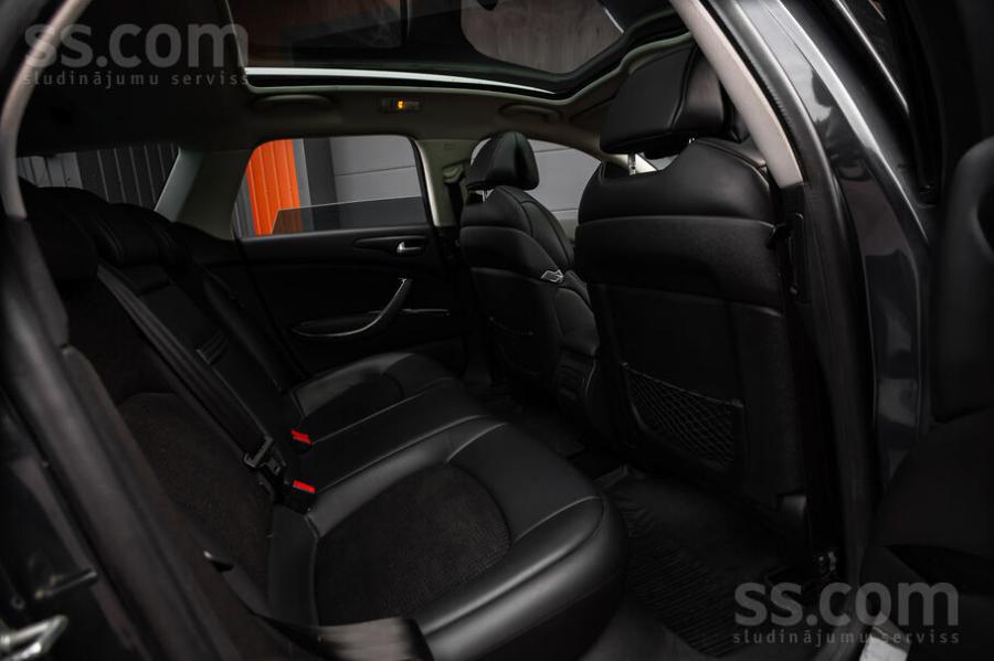Pelēks Citroen C5 2010 Jelgava, ar dzinēja tilpumu 2.00 L un nobraukumu 230 tūkst. km par 2900 €, foto 12 vietnē AUTOMOTO.COM.LV