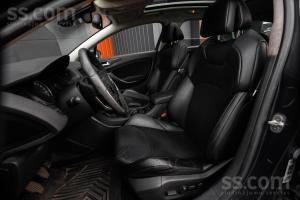 Pelēks Citroen C5 2010 Jelgava, ar dzinēja tilpumu 2.00 L un nobraukumu 230 tūkst. km par 2900 €, foto 18 vietnē AUTOMOTO.COM.LV
