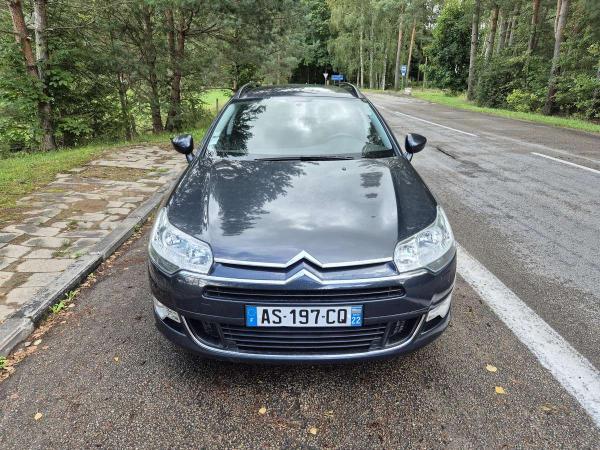 Grey Citroen C5 2010 in Taurage, with an engine capacity of 2.00 L and mileage of 215 thousand km for 2600 €, photo 1 on AUTOMOTO.COM.LV