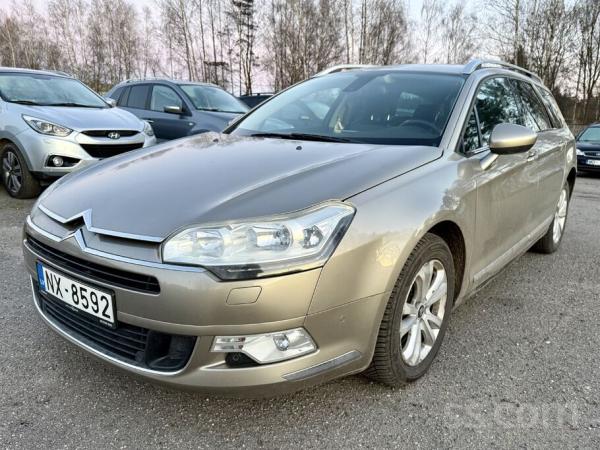 Pelēks Citroen C5 2011 Rīga, ar dzinēja tilpumu 2.00 L un nobraukumu 0 tūkst. km par 2990 €, foto 1 vietnē AUTOMOTO.COM.LV