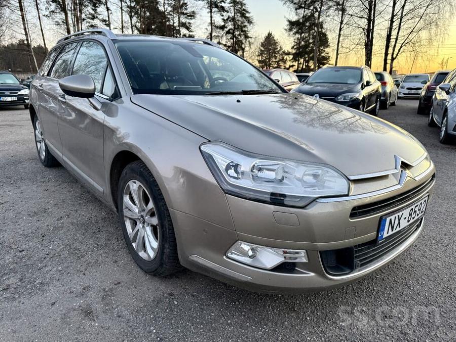 Grey Citroen C5 2011 in Riga, with an engine capacity of 2.00 L and mileage of 0 thousand km for 2990 €, photo 2 on AUTOMOTO.COM.LV