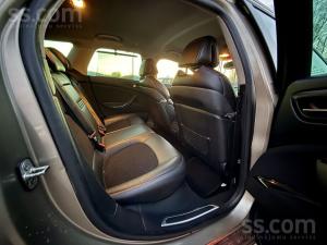 Grey Citroen C5 2011 in Riga, with an engine capacity of 2.00 L and mileage of 0 thousand km for 2990 €, photo 14 on AUTOMOTO.COM.LV