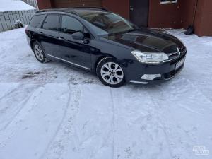 Grey Citroen C5 2011 in Siauliai, with an engine capacity of 2.00 L and mileage of 371 thousand km for 2400 €, photo 4 on AUTOMOTO.COM.LV