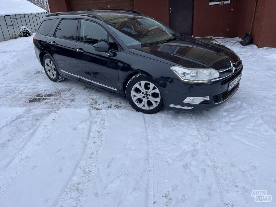 Grey Citroen C5 2011 in Siauliai, with an engine capacity of 2.00 L and mileage of 371 thousand km for 2400 €, photo 4 on AUTOMOTO.COM.LV