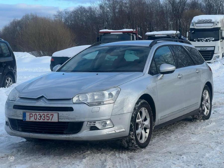 Pelēks Citroen C5 2011 Tauragė, ar dzinēja tilpumu 1.56 L un nobraukumu 237 tūkst. km par 2750 €, foto 2 vietnē AUTOMOTO.COM.LV