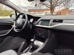 Pelēks Citroen C5 2011 Rēzekne, ar dzinēja tilpumu 2.00 L un nobraukumu 322 tūkst. km par 2750 €, foto 15 vietnē AUTOMOTO.COM.LV