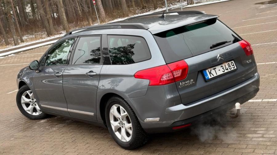 Grey Citroen C5 2011 in Riga, with an engine capacity of 2.00 L and mileage of 310 thousand km for 3650 €, photo 13 on AUTOMOTO.COM.LV