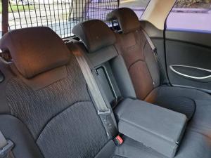 Pelēks Citroen C5 2011 Jēkabpils, ar dzinēja tilpumu 2.00 L un nobraukumu 298 tūkst. km par 4650 €, foto 16 vietnē AUTOMOTO.COM.LV