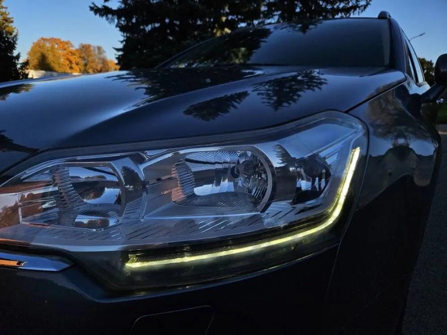Pelēks Citroen C5 2011 Jēkabpils, ar dzinēja tilpumu 2.00 L un nobraukumu 298 tūkst. km par 4650 €, foto 24 vietnē AUTOMOTO.COM.LV