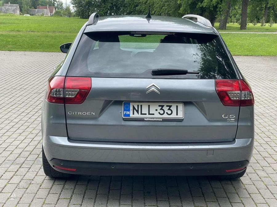 Pelēks Citroen C5 2011 Biržai, ar dzinēja tilpumu 1.56 L un nobraukumu 186 tūkst. km par 3200 €, foto 8 vietnē AUTOMOTO.COM.LV