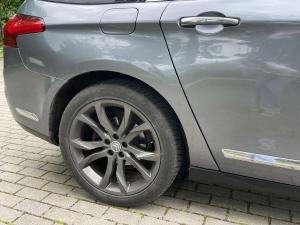Pelēks Citroen C5 2011 Biržai, ar dzinēja tilpumu 1.56 L un nobraukumu 186 tūkst. km par 3200 €, foto 13 vietnē AUTOMOTO.COM.LV