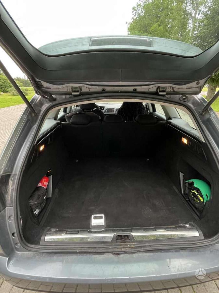 Pelēks Citroen C5 2011 Biržai, ar dzinēja tilpumu 1.56 L un nobraukumu 186 tūkst. km par 3200 €, foto 17 vietnē AUTOMOTO.COM.LV