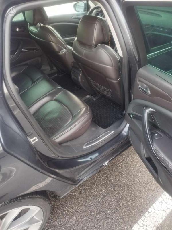 Grey Citroen C5 2011 in Kedainiai, with an engine capacity of 2.99 L and mileage of 367 thousand km for 2500 €, photo 10 on AUTOMOTO.COM.LV