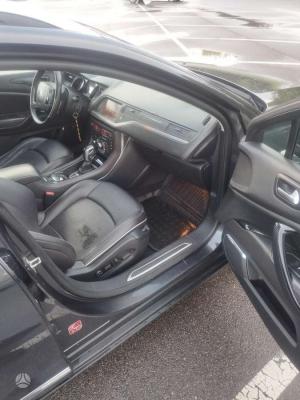 Grey Citroen C5 2011 in Kedainiai, with an engine capacity of 2.99 L and mileage of 367 thousand km for 2500 €, photo 12 on AUTOMOTO.COM.LV