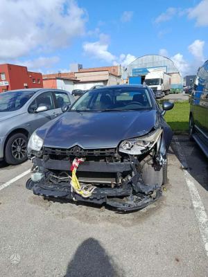 Pelēks Citroen C5 2011 Klaipėda, ar dzinēja tilpumu 1.56 L un nobraukumu 333 tūkst. km par 700 €, foto 3 vietnē AUTOMOTO.COM.LV