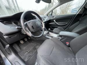 Серый Ситроен С5 2011 в Юрмала, объемом двигателя 2.00 л и пробегом 0 тыс. км за 2450 €, фото 24 на AUTOMOTO.COM.LV