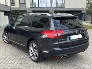Серый Ситроен С5 2011 в Каунас, объемом двигателя 3.00 л и пробегом 350 тыс. км за 2500 €, фото 5 на AUTOMOTO.COM.LV