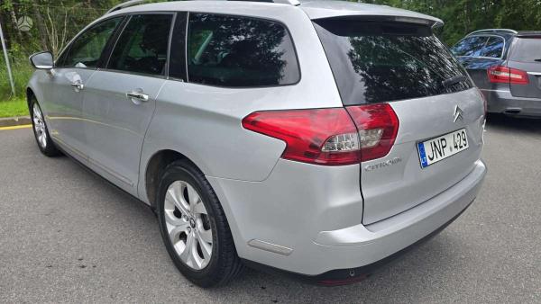 Grey Citroen C5 2012 in Kaunas, with an engine capacity of 2.00 L and mileage of 419 thousand km for 2600 €, photo 9 on AUTOMOTO.COM.LV