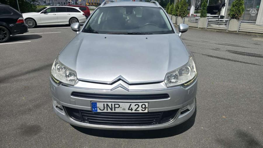 Pelēks Citroen C5 2012 Kauņa, ar dzinēja tilpumu 2.00 L un nobraukumu 419 tūkst. km par 2600 €, foto 3 vietnē AUTOMOTO.COM.LV