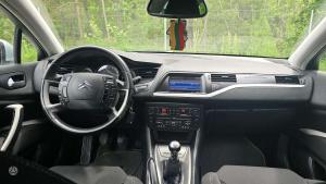 Pelēks Citroen C5 2012 Kauņa, ar dzinēja tilpumu 2.00 L un nobraukumu 419 tūkst. km par 2600 €, foto 28 vietnē AUTOMOTO.COM.LV