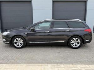 Grey Citroen C5 2012 in Vilnius, with an engine capacity of 2.18 L and mileage of 330 thousand km for 2850 €, photo 3 on AUTOMOTO.COM.LV