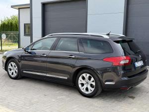 Grey Citroen C5 2012 in Vilnius, with an engine capacity of 2.18 L and mileage of 330 thousand km for 2850 €, photo 4 on AUTOMOTO.COM.LV
