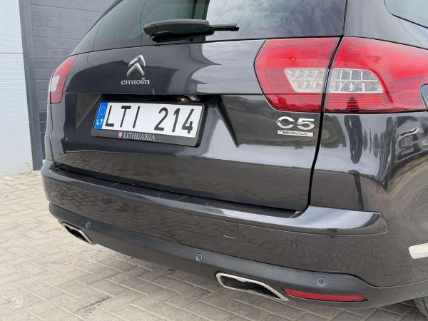 Pelēks Citroen C5 2012 Viļņa, ar dzinēja tilpumu 2.18 L un nobraukumu 330 tūkst. km par 2850 €, foto 9 vietnē AUTOMOTO.COM.LV