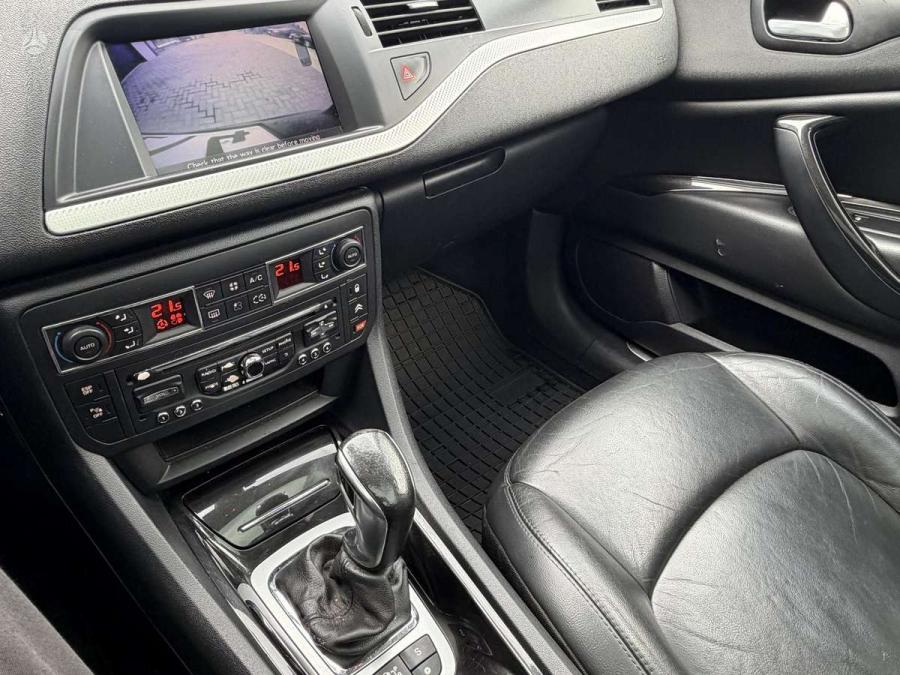 Grey Citroen C5 2012 in Vilnius, with an engine capacity of 2.18 L and mileage of 330 thousand km for 2850 €, photo 20 on AUTOMOTO.COM.LV