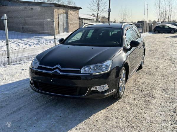 Grey Citroen C5 2013 in Taurage, with an engine capacity of 2.00 L and mileage of 230 thousand km for 3600 €, photo 1 on AUTOMOTO.COM.LV