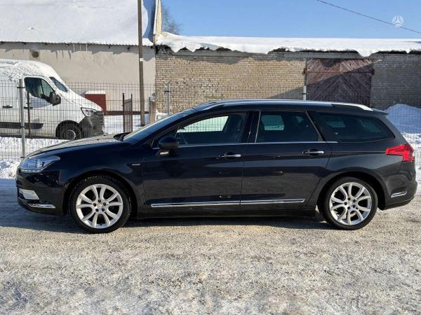 Grey Citroen C5 2013 in Taurage, with an engine capacity of 2.00 L and mileage of 230 thousand km for 3600 €, photo 2 on AUTOMOTO.COM.LV