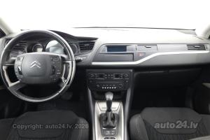 Grey Citroen C5 2013 in Tallinn, with an engine capacity of 1.60 L and mileage of 216 thousand km for 1999 €, photo 6 on AUTOMOTO.COM.LV