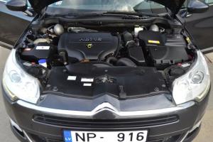 Pelēks Citroen C5 2013 Jēkabpils, ar dzinēja tilpumu 2.00 L un nobraukumu 282 tūkst. km par 5500 €, foto 4 vietnē AUTOMOTO.COM.LV