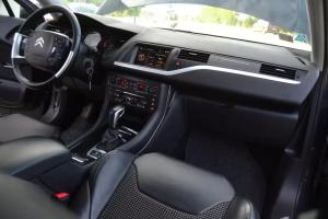 Pelēks Citroen C5 2013 Jēkabpils, ar dzinēja tilpumu 2.00 L un nobraukumu 282 tūkst. km par 5500 €, foto 6 vietnē AUTOMOTO.COM.LV