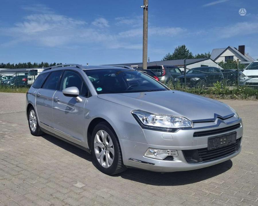 Grey Citroen C5 2013 in Utena, with an engine capacity of 2.00 L and mileage of 179 thousand km for 2950 €, photo 1 on AUTOMOTO.COM.LV