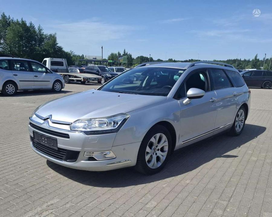 Grey Citroen C5 2013 in Utena, with an engine capacity of 2.00 L and mileage of 179 thousand km for 2950 €, photo 3 on AUTOMOTO.COM.LV