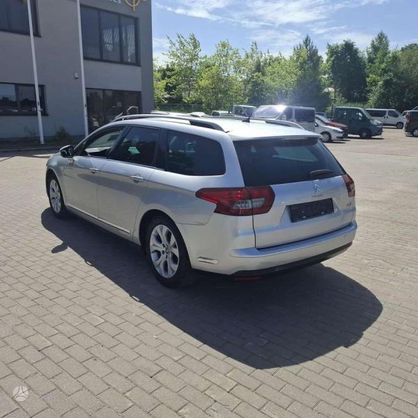 Grey Citroen C5 2013 in Utena, with an engine capacity of 2.00 L and mileage of 179 thousand km for 2950 €, photo 3 on AUTOMOTO.COM.LV
