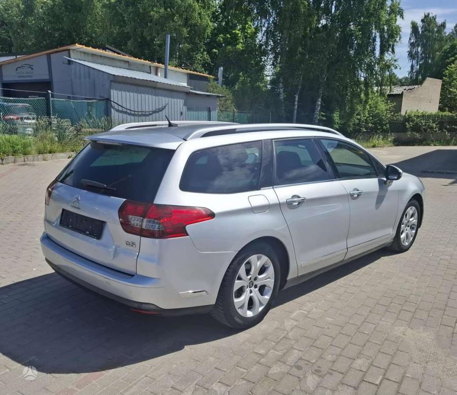 Grey Citroen C5 2013 in Utena, with an engine capacity of 2.00 L and mileage of 179 thousand km for 2950 €, photo 5 on AUTOMOTO.COM.LV