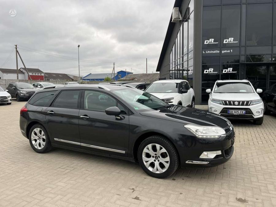 Pelēks Citroen C5 2013 Tauragė, ar dzinēja tilpumu 2.00 L un nobraukumu 278 tūkst. km par 3500 €, foto 1 vietnē AUTOMOTO.COM.LV