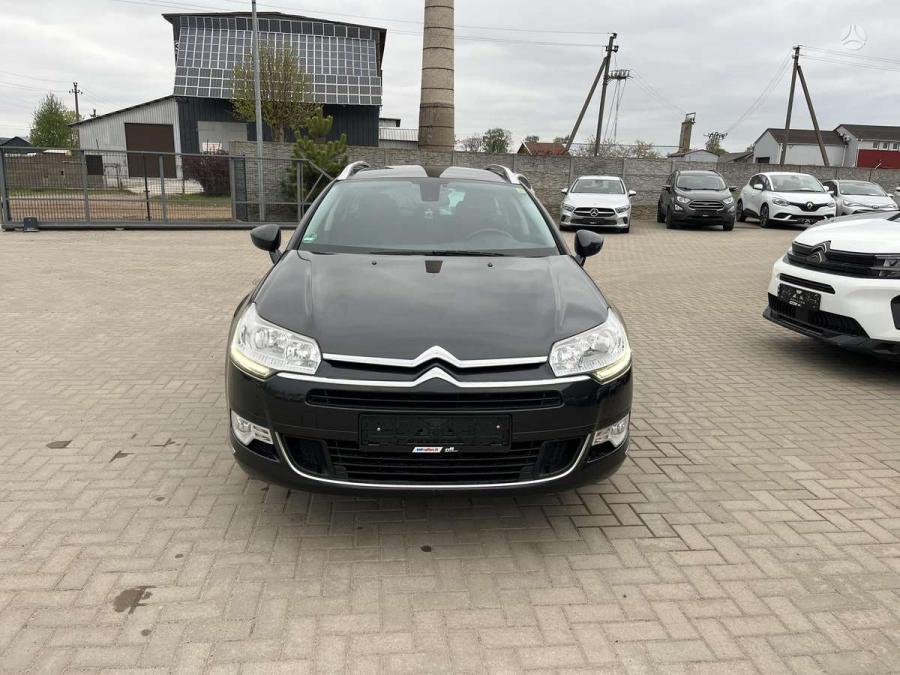 Pelēks Citroen C5 2013 Tauragė, ar dzinēja tilpumu 2.00 L un nobraukumu 278 tūkst. km par 3500 €, foto 3 vietnē AUTOMOTO.COM.LV