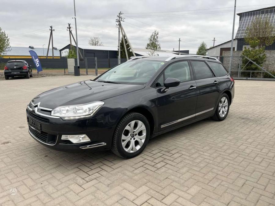 Pelēks Citroen C5 2013 Tauragė, ar dzinēja tilpumu 2.00 L un nobraukumu 278 tūkst. km par 3500 €, foto 5 vietnē AUTOMOTO.COM.LV
