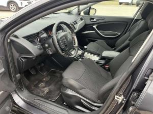 Pelēks Citroen C5 2013 Tauragė, ar dzinēja tilpumu 2.00 L un nobraukumu 278 tūkst. km par 3500 €, foto 13 vietnē AUTOMOTO.COM.LV
