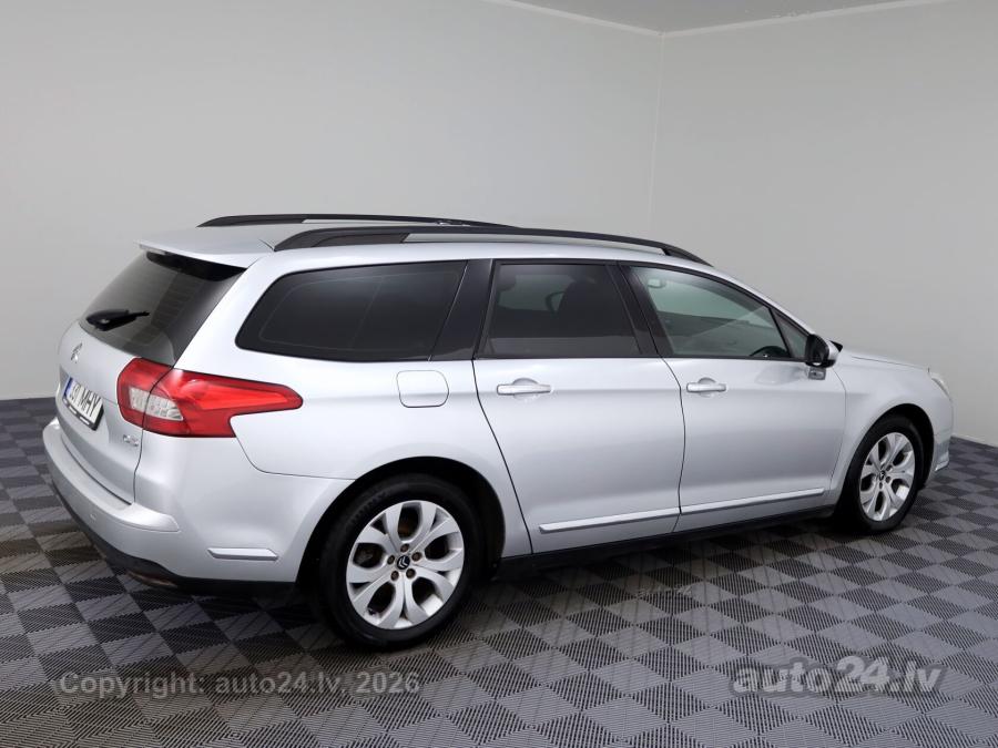 Grey Citroen C5 2013 in Tallinn, with an engine capacity of 1.60 L and mileage of 195 thousand km for 2299 €, photo 4 on AUTOMOTO.COM.LV