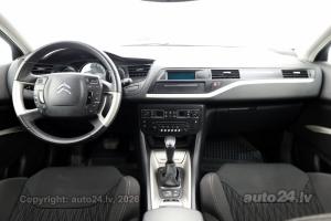 Grey Citroen C5 2013 in Tallinn, with an engine capacity of 1.60 L and mileage of 195 thousand km for 2299 €, photo 6 on AUTOMOTO.COM.LV