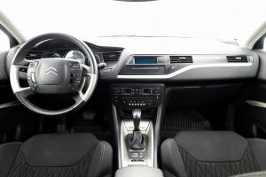 Grey Citroen C5 2013 in Tallinn, with an engine capacity of 1.60 L and mileage of 195 thousand km for 2299 €, photo 13 on AUTOMOTO.COM.LV