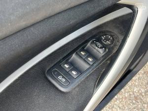 Pelēks Citroen C5 2013 Marijampole, ar dzinēja tilpumu 1.60 L un nobraukumu 174 tūkst. km par 3250 €, foto 15 vietnē AUTOMOTO.COM.LV